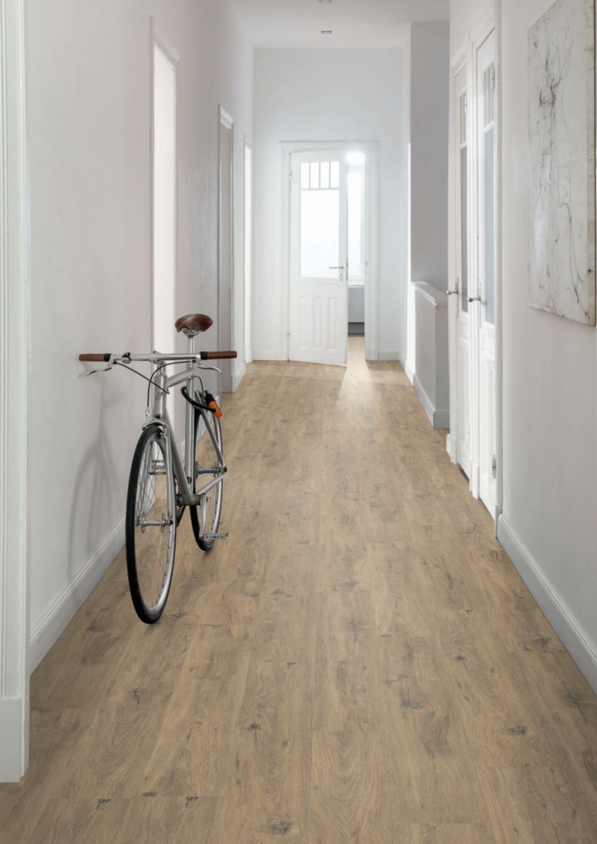 EGGER - Sol stratifié Classic EPL018 - Chêne de la Mancha - classe 32 - bords droits ...