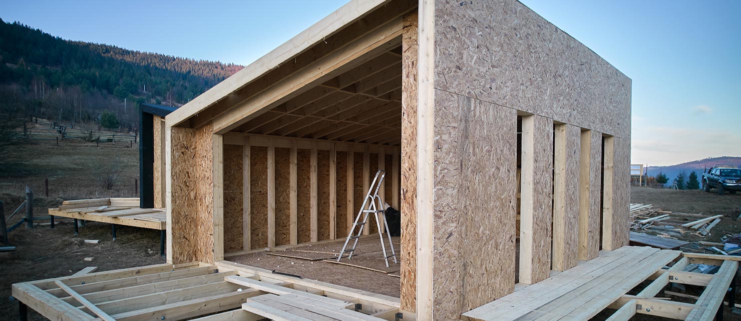 Peut-on utiliser des panneaux OSB en extérieur ? | Dispano