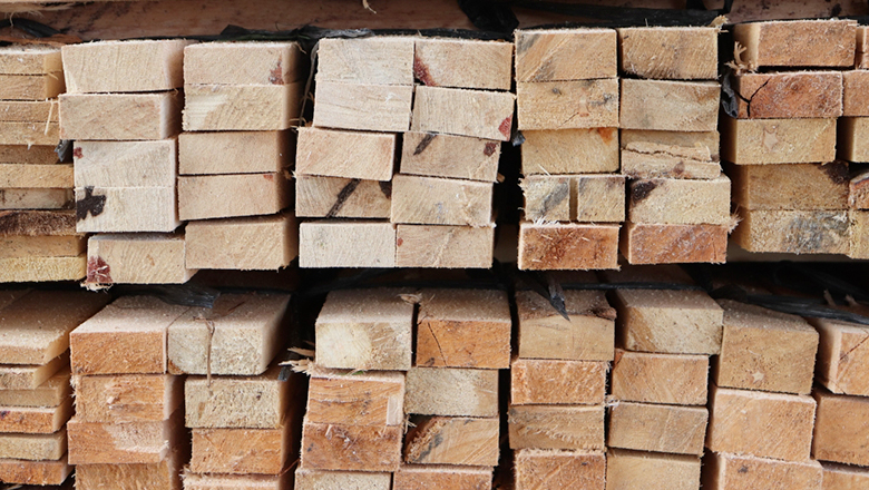 Chevron bois : choix des sections et charges pour structures ...